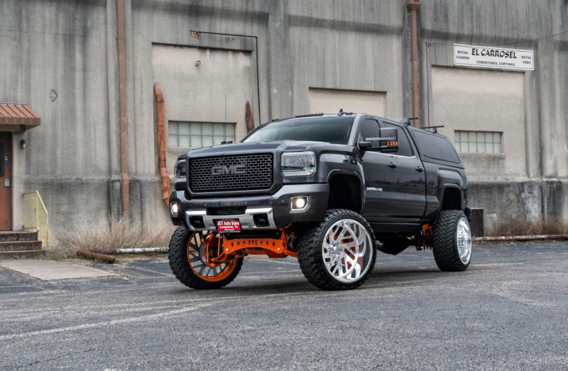 GMC Denali HD | SF015 26X16 - SPECIALTY FORGED WHEELS