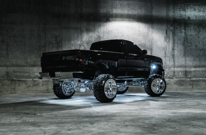 Chevrolet Silverado | SF001 22X16 - SPECIALTY FORGED WHEELS